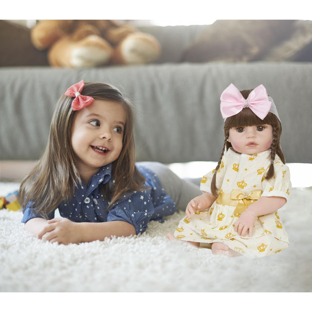 Boneca Bebe Reborn Recem Nascida De Silicone Com 20 Itens em Promoção ...