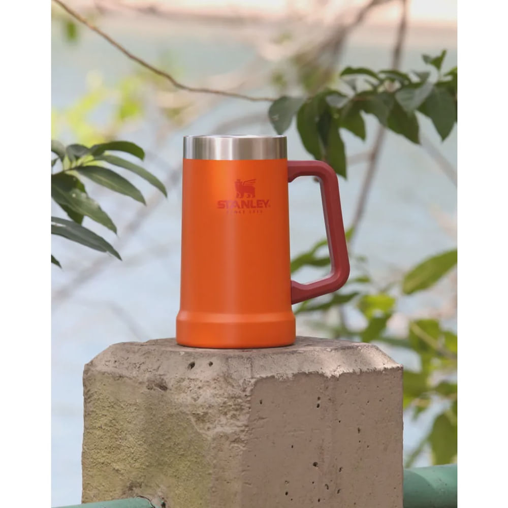 Caneca Térmica Laranja - 709 ml - Stanley em Promoção | Ofertas na ...