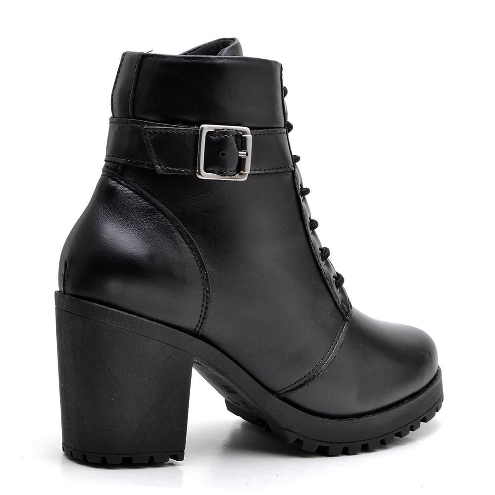 Bota Coturno Feminina Couro Cano Médio Tratorada Moderna Branco em ...