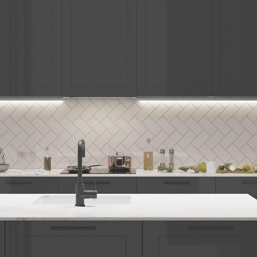 Perfil Para Fita De Led Sobrepor Taschibra Sope Kit 3 Metros Preto em ...