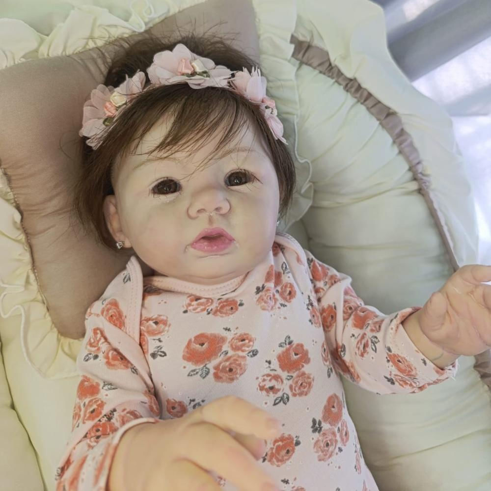 Boneca Bebê Reborn Realista Em Silicone Soft - Toque Macio E Detalhes ...